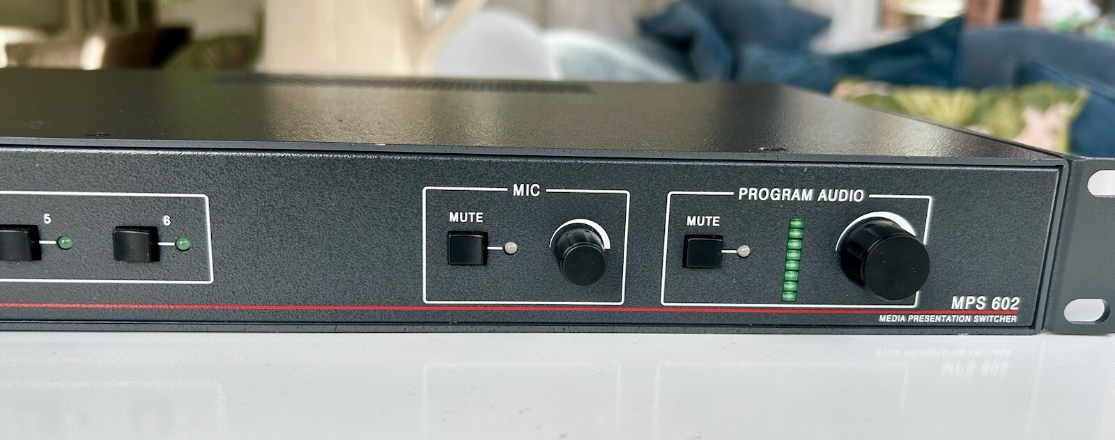 Extron MPS 602 Media Presentation Switcher Variable Preamp Output | eBay UK