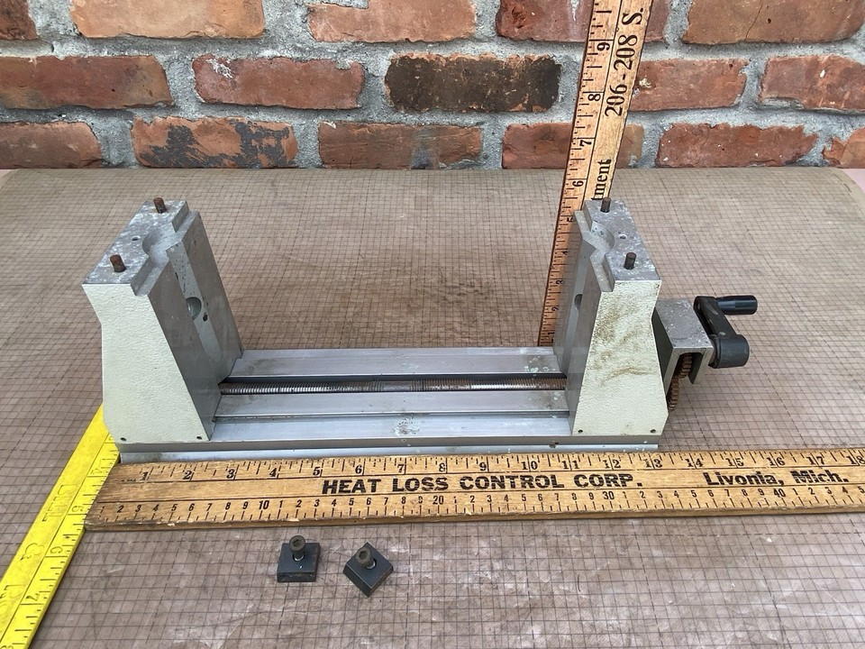 Hermes Vanguard Type V3000 Engraving Machine PARTS ONLY Vise 3-1/4 ...