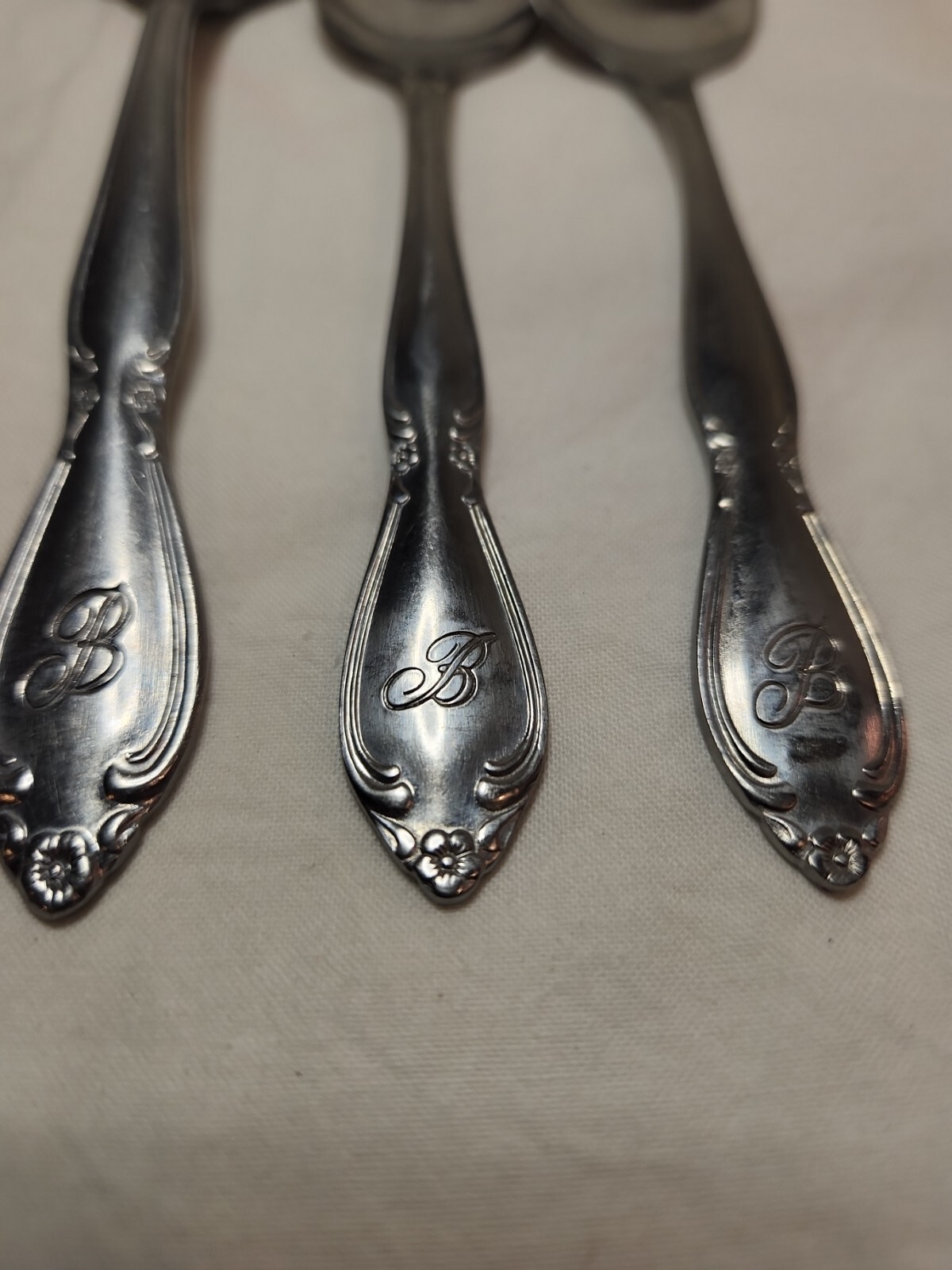 Customcraft CUS11 Stainless B Monogram Glossy Silverware CHOICE ...