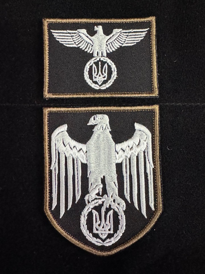 Gold Coca-Cola Pins, Badges & Patches UKRAINISCHER PLASTIK-MORAL-PATCH ...