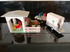 LEGO 6405 Sunset Stables Instructions and Parts List