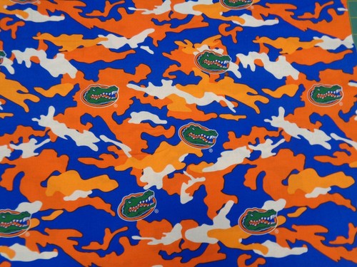 UNIVERSITY of FLORIDA " GATORS " CAMO DESIGN BRAND NEW 1/2 YARD 100% ...