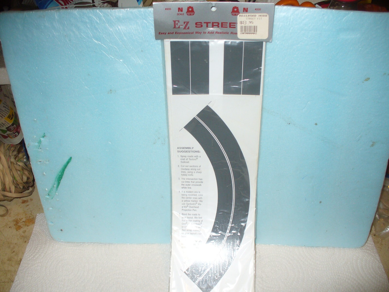 S&S HOBBY PRODUCTS #205 N-Scale 'EZ Streets'-6-Straights/2 Curves/1 ...