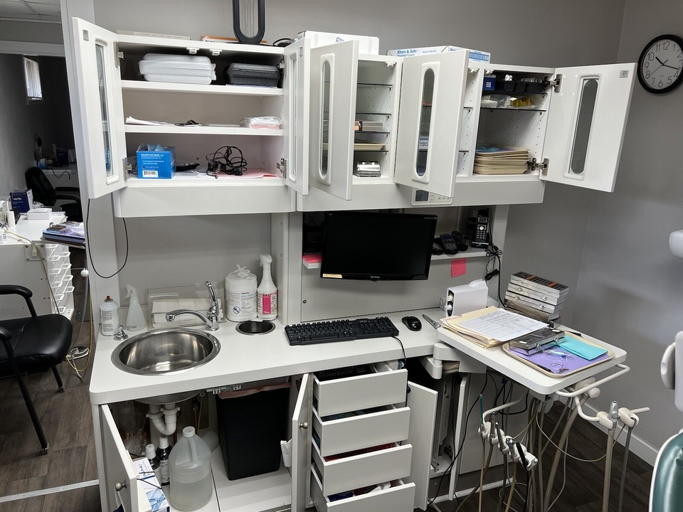 Adec Dental Equipment Rear Cabinet/delivery/Dr &assist Package/sink | eBay