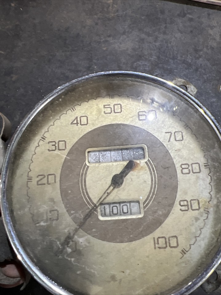 1934 1935 1936 1937 1938 1939 1940 Ford Waltham Speedometer Speedo 100 ...