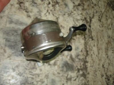 Casting Reels - Vintage Super Zebco Model 22