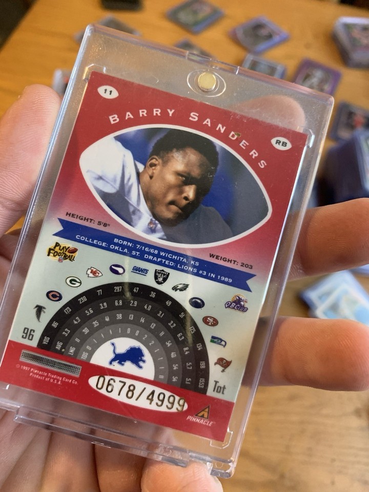 1997 Pinnacle Totally Certified - Barry Sanders #11 Platinum Red /4999 ...