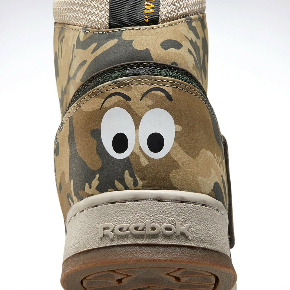 NEW Reebok Alien Bug Stomper USCM QS FV5052 Ripley 100% DS W/Receipt | eBay