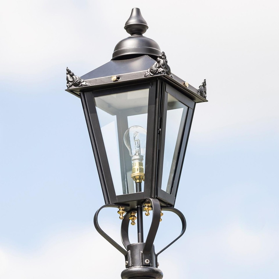 Deluxe Black Victorian Style Lamp Post Set Garden Lighting Set - 2.26M ...