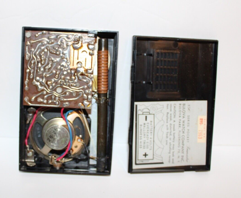 Collectible Bulova Super Transistor Vintage AM Radio Powers Up Static ...