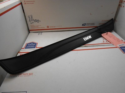 05-11 BMW 3-series front right door sill plate 51477060280 7060280 ...