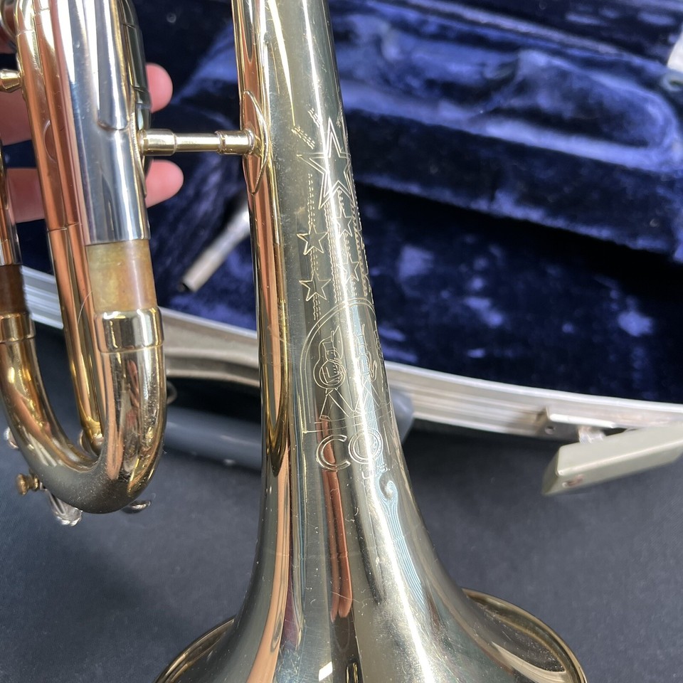 Vintage 1960’s CONN Director Cornet Trumpet With Conn 4 Mouthpiece Hard ...