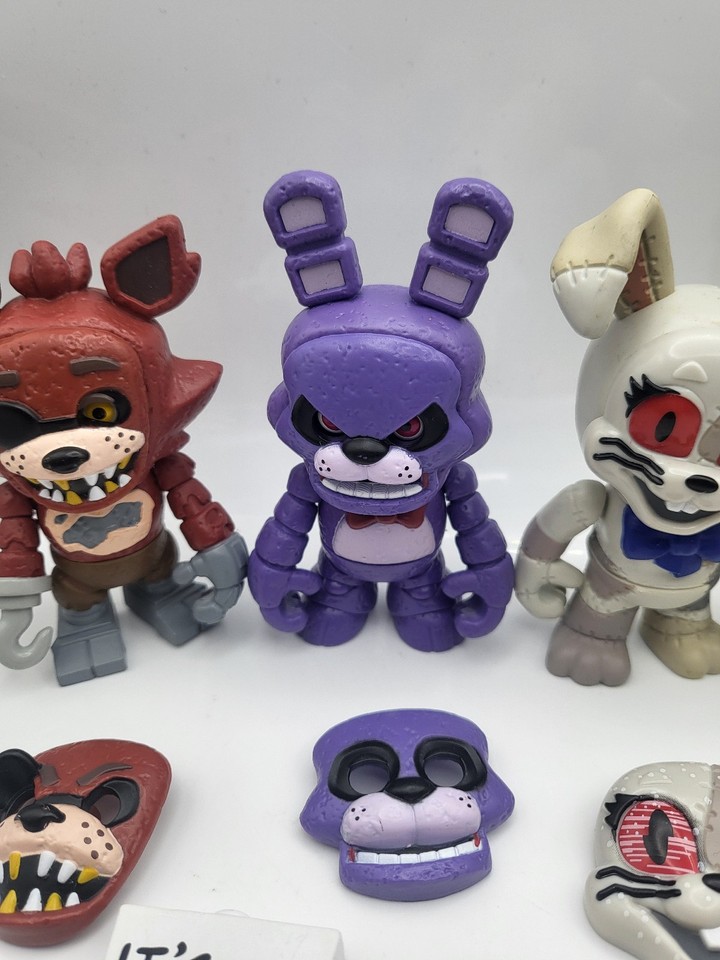 Funko FNAF Five Nights At Freddy's Snaps Figures Springtrap Vanny Foxy ...