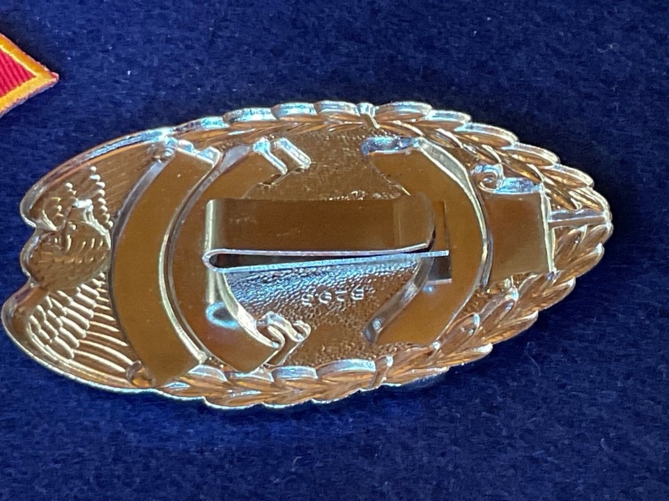 🎖️Marine Corps Crash Fire Rescue Badge & 5 Squadron Patches | eBay