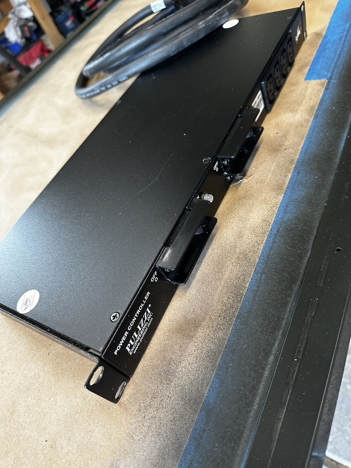 Pulizzi Z-Line Power Distribution System 24Amp 240V | eBay