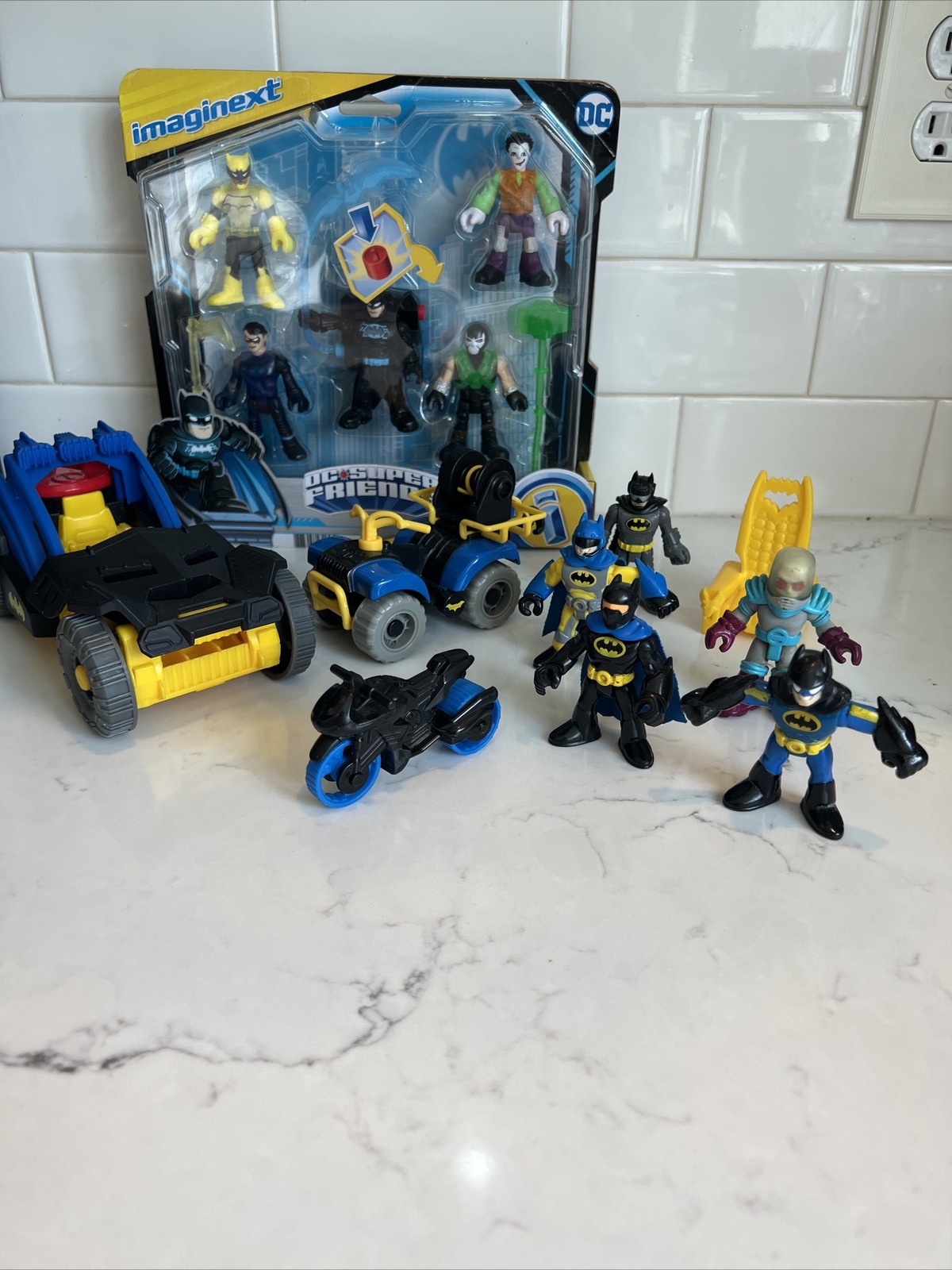 Fisher Price Imaginext Batman Quad ATV vehicle w/tow rope Batmobile ...