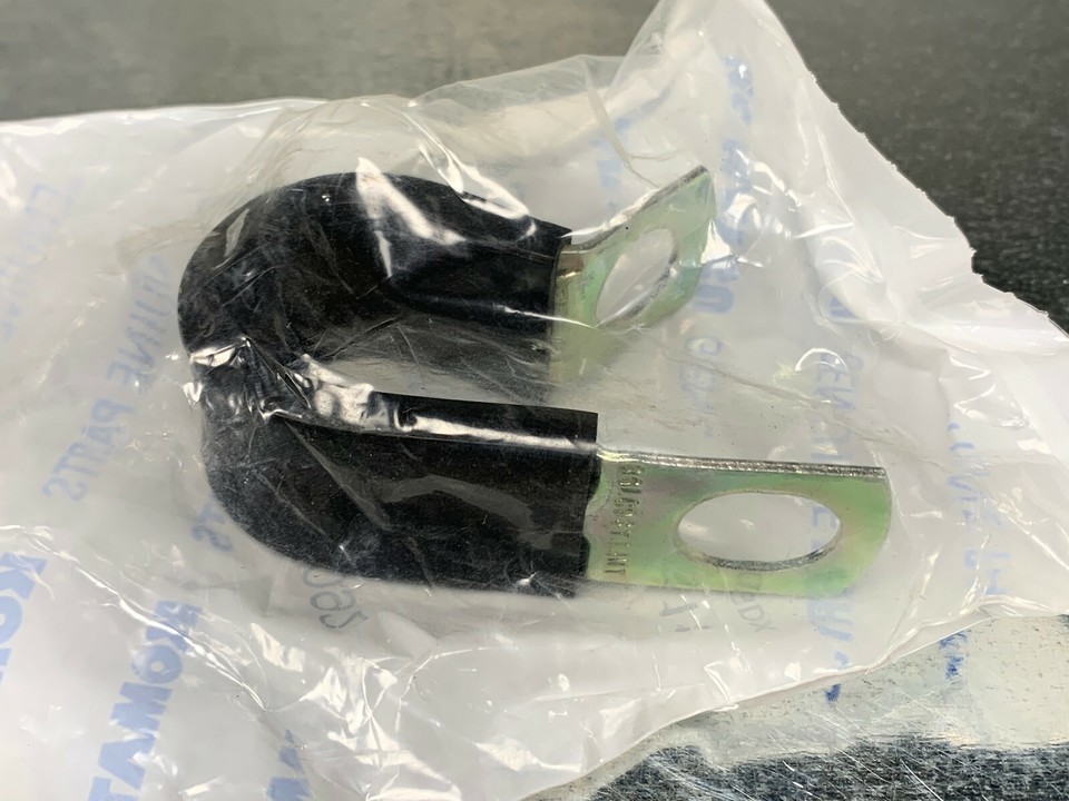 Komatsu WB3092 Clamp Assembly | eBay