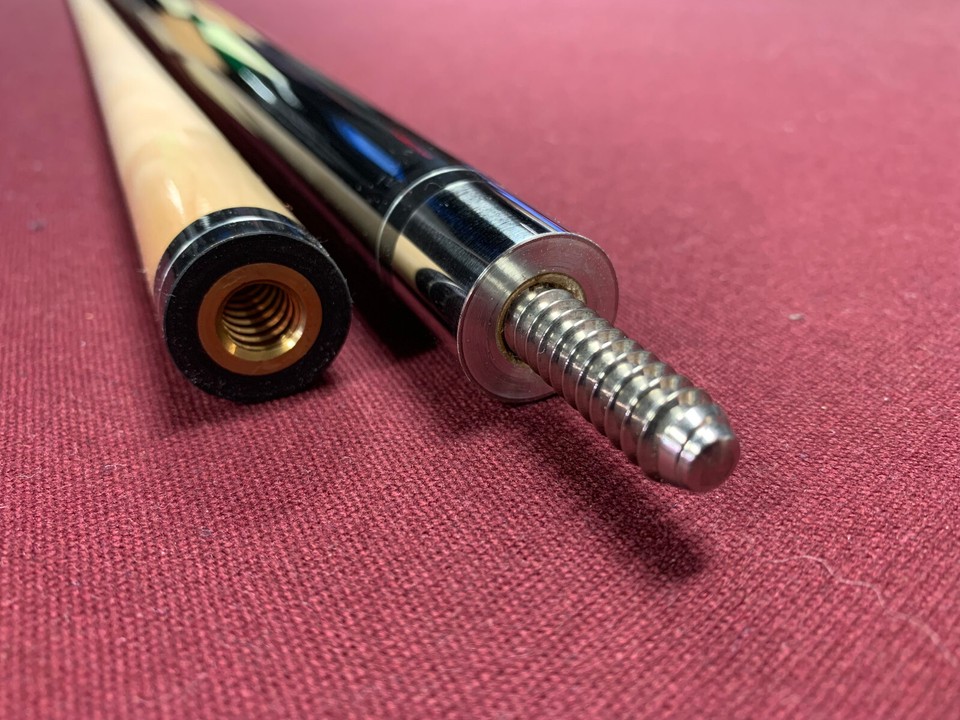 Brand New McDermott Pool Cue with Accessories Billiards Stick Free Case ...