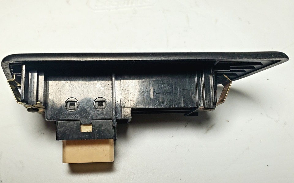 91 92 93 94 Isuzu Rodeo Honda Passport Right Rear Power Window Switch W ...