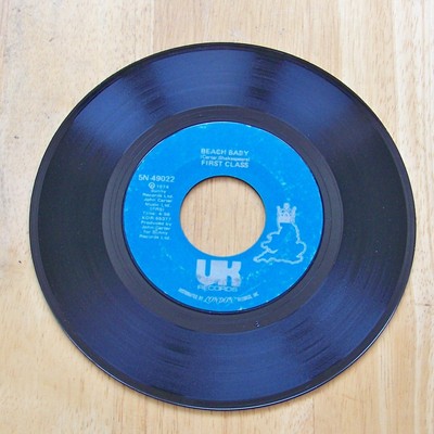 1974 First Class, Beach Baby/Both Sides Of The Story, UK Records, 5N ...