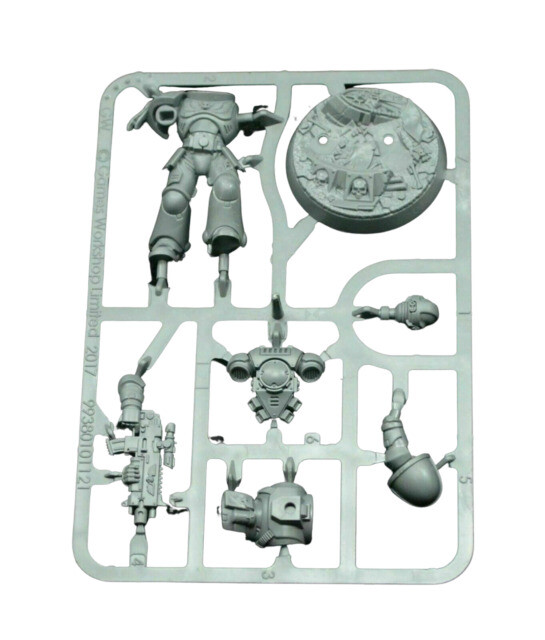 Games Workshop Warhammer 40K Push-Fit Primaris Space Marine Intercessor ...