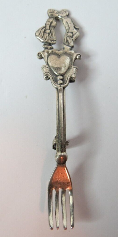 ANTIQUE MINI PIN FORK LANG LOVERS KISSING HEART STERL… - Gem