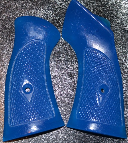 H&R 900,922,923,933,939,940 target pistol grips Neon blue plastic | eBay