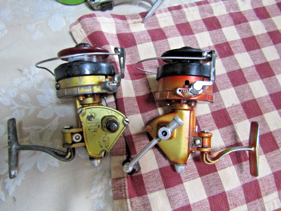~2~Mepps Super Meca Fishing Reel with Folding Foot & Handle~1~FOR PARTS ...