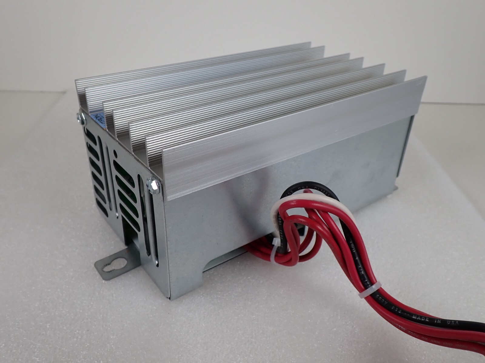 Lutron LP-RPM-4A-120 4-Output Adaptive Dimming Module 120V - See ...