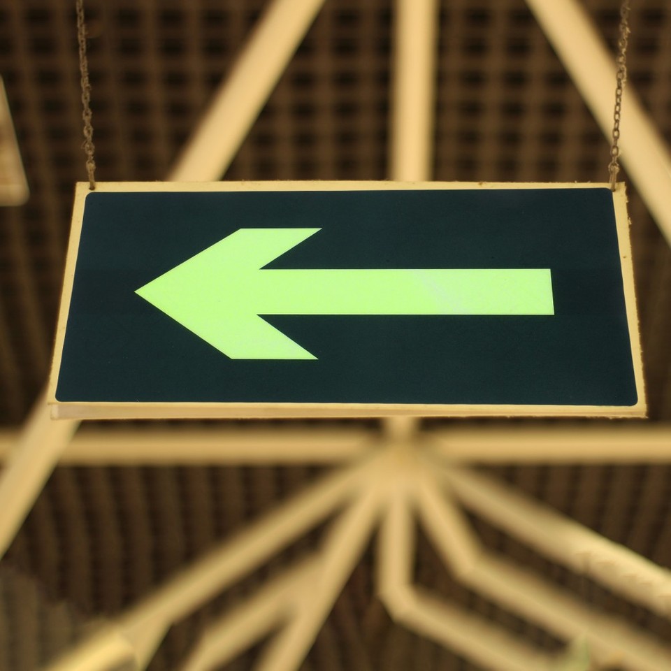 8 Pcs Fire Action Notice Sticker Emergency Exit Signs Evacuation ...