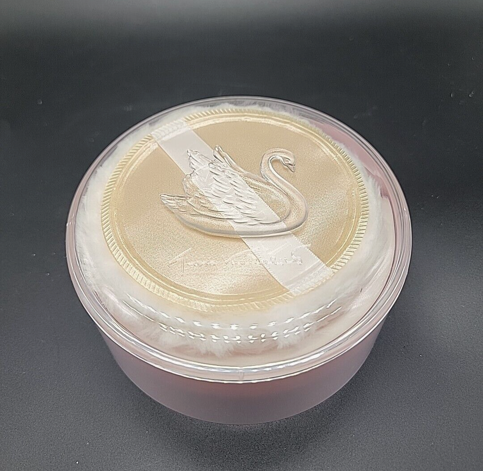 Vintage Gloria Vanderbilt Silkening Body Powder 4oz New | eBay