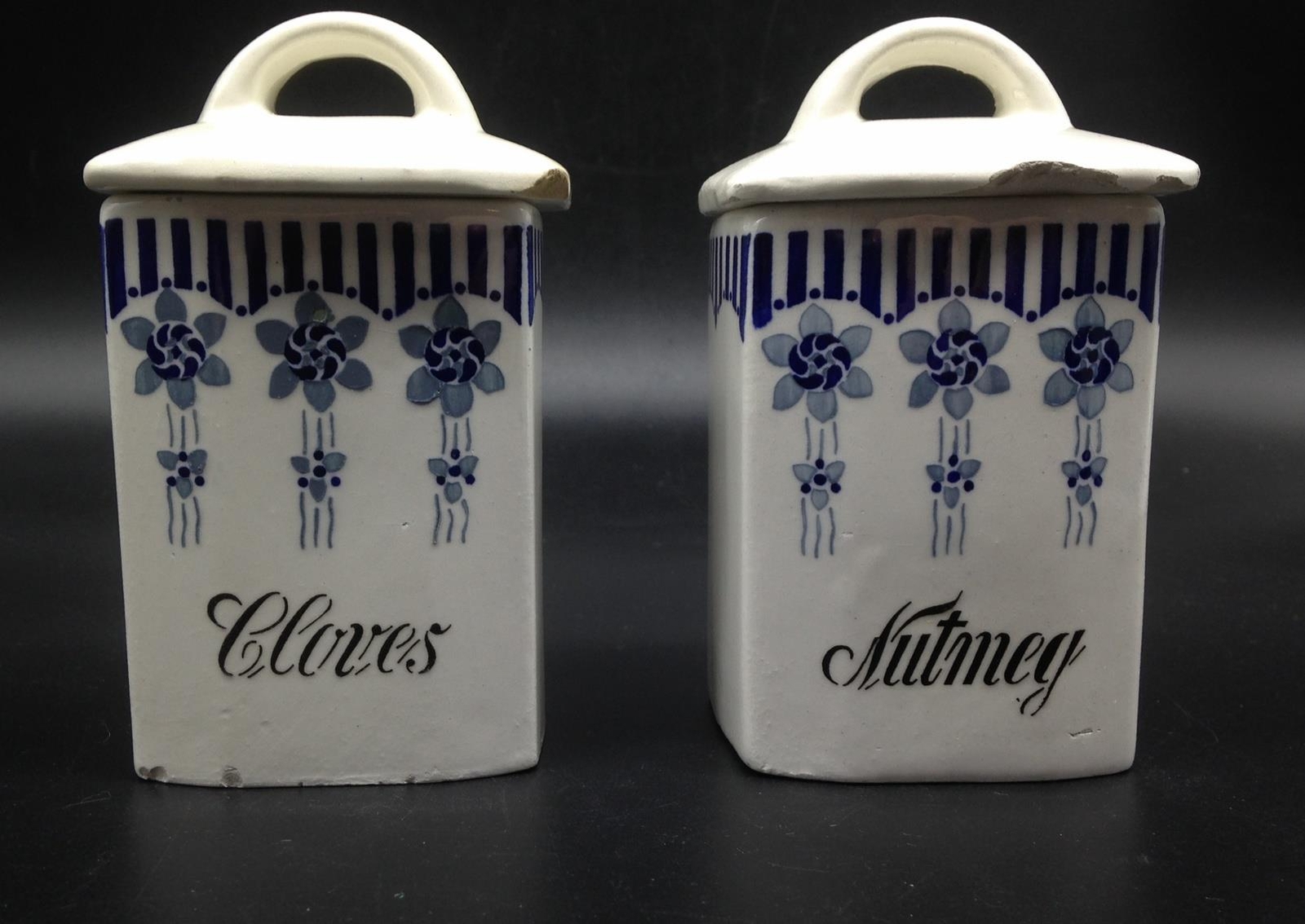 Set of 2 Vintage Blue & White Grete Porcelain Spice Jas Nutmeg And ...