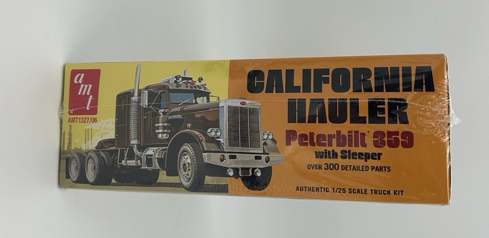 SEALED AMT 1327/06 CALIFORNIA HAULER PETERBILT 359 MODEL KIT-NIB-1/25 ...