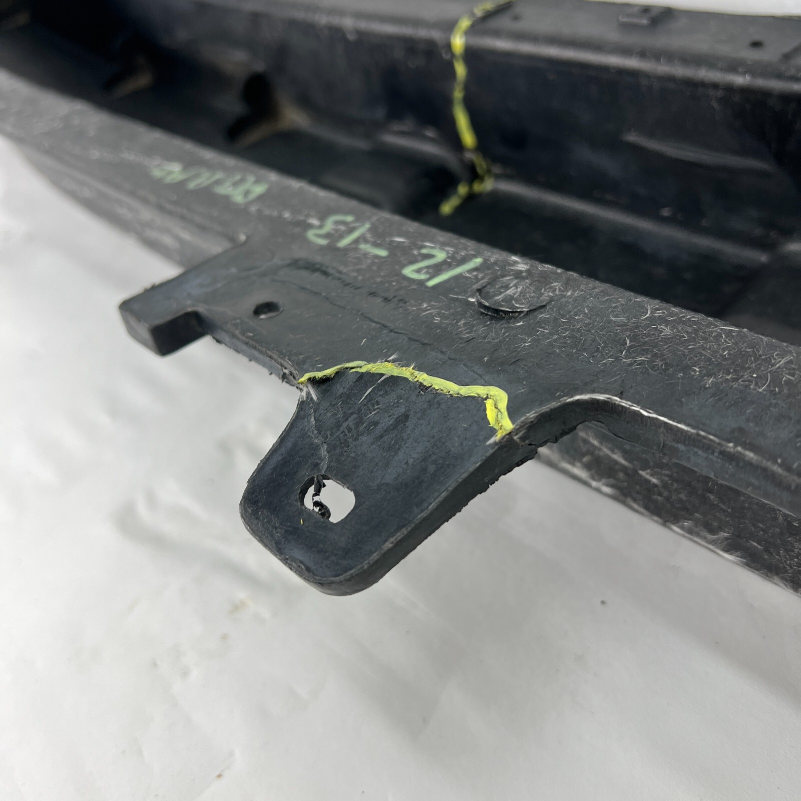 OEM 2012 2013 Kia Soul Rear Bumper Impact Bar Reinforcement Rail 86630 ...