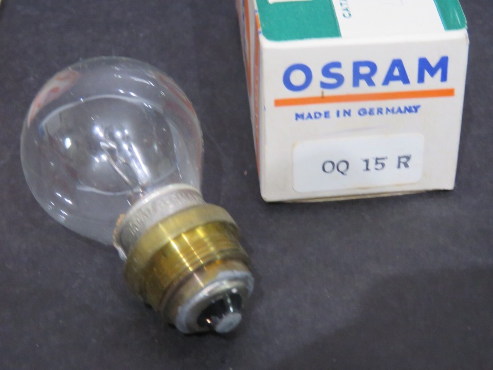 Osram VWR Scientific 2 Replacement Bulbs Model # OQ15R 46000 Made in ...