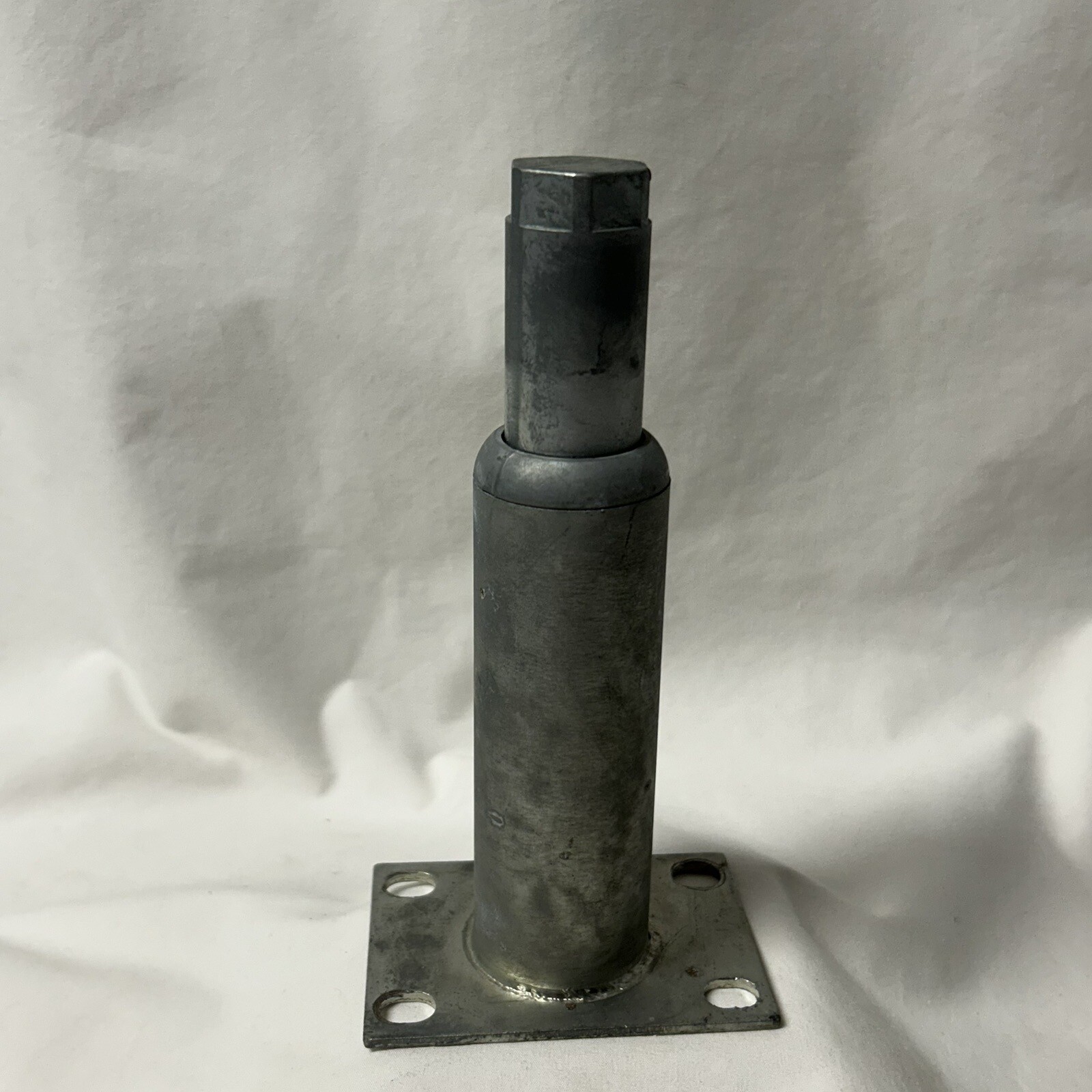 Frymaster Adjustable 6" Leg Assembly 8103168 (1 Ea ) | eBay