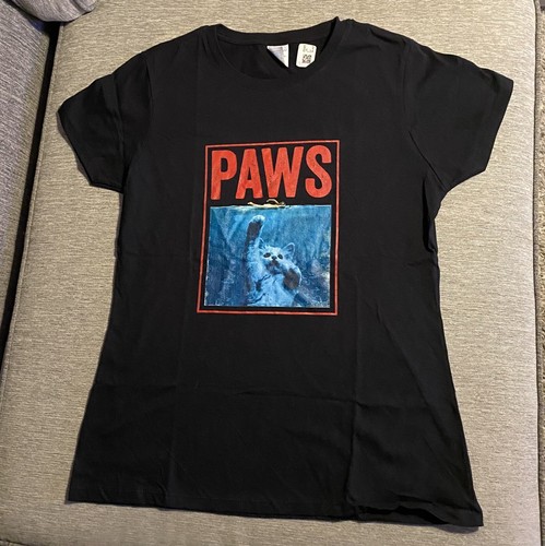 New PAWS JAWS Cat Parody T- Shirt Shark Lovers Silly Women’s M Funny ...