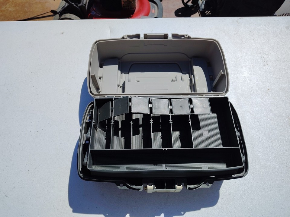 Plano 6201 One-Tray Tackle Box, Bait Storage, Extending Cantilever-tray ...