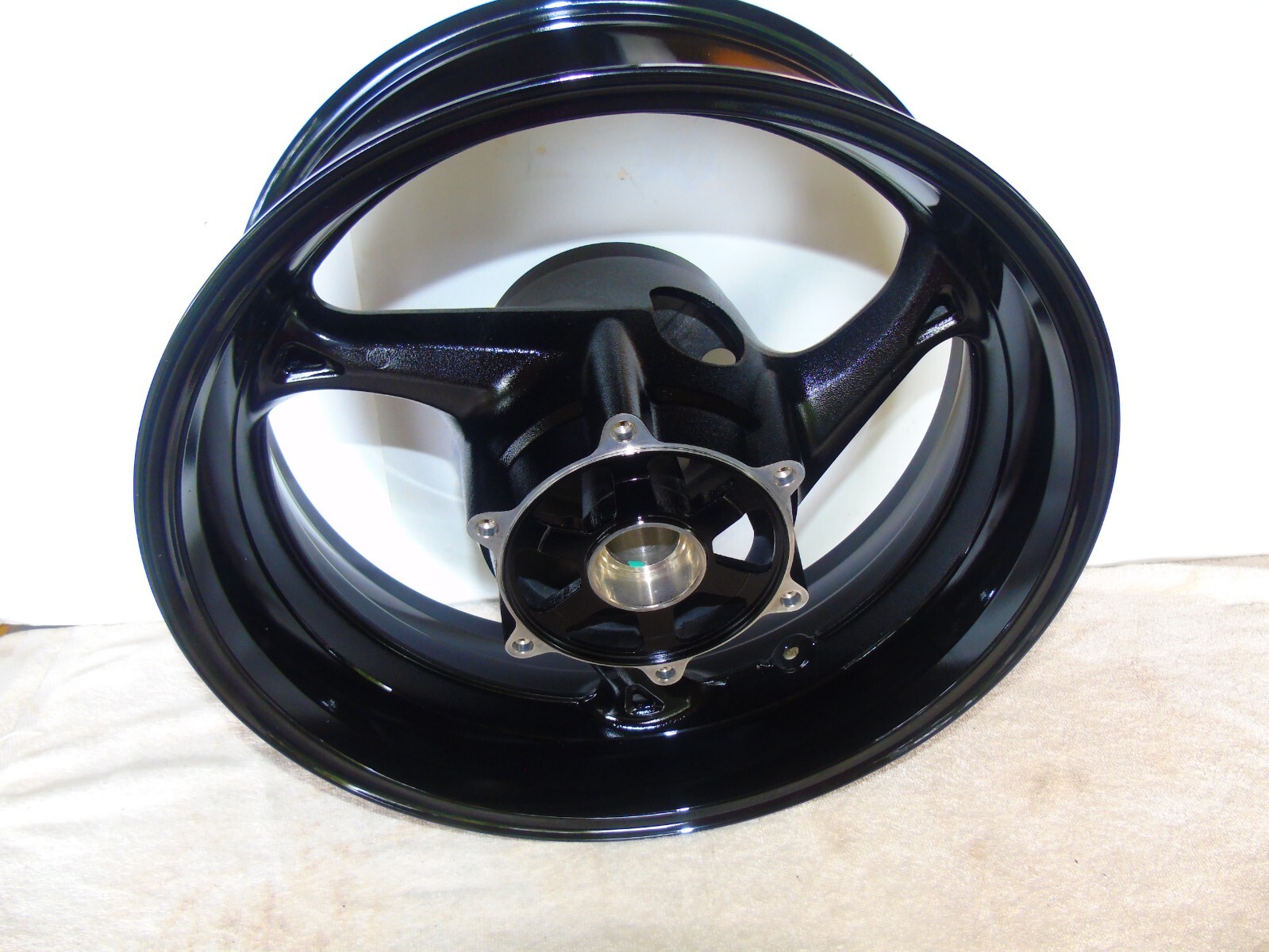 2008 08-12 Suzuki Hayabusa Busa Gsx1300r OEM Rear Rim Wheel Bent Video ...