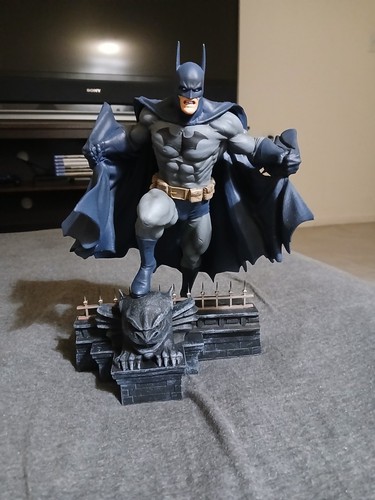 Batman Diamond Select Statue Figure | eBay