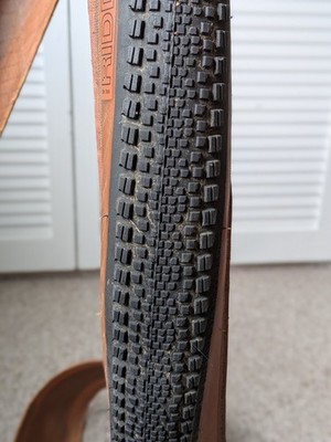 Pair of WTB Riddler 700 Bike Tyre / Fast Rolling Light 700 x 45C Tan ...