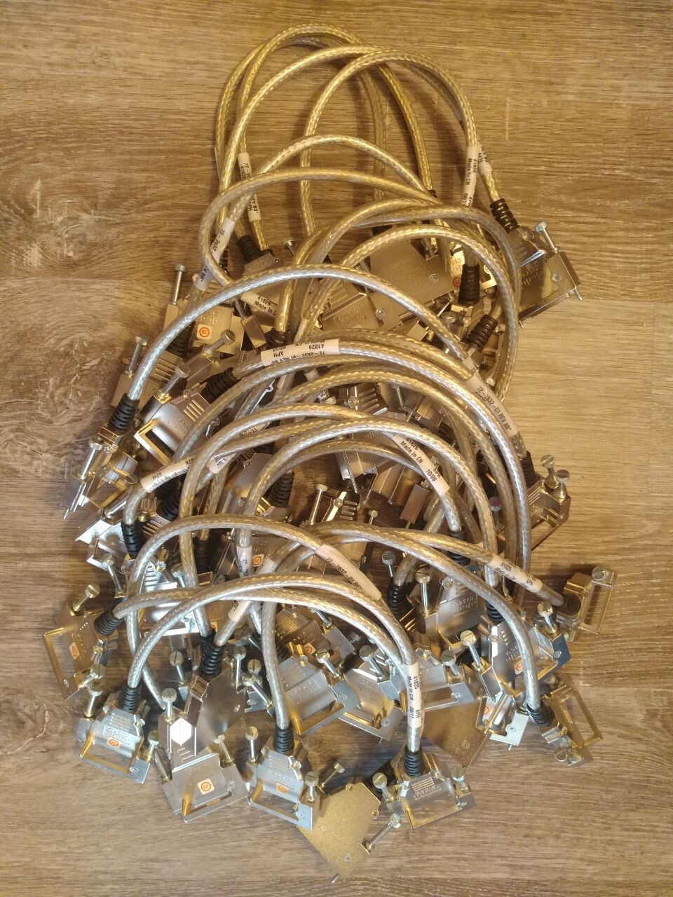 Lot of 24 Stackwise Cisco RPS DC Power Cables 72-2632-01 Rev B0 .5 M ...