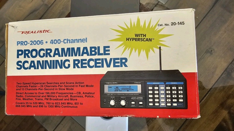 REALISTIC PRO-2006 SCANNING RECEIVER 400 CHANNEL W/ Original Box TESTED ...