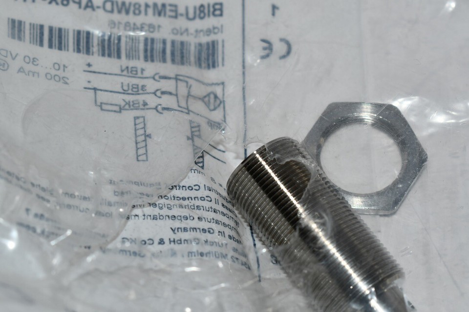 NEW Turck BI8U-EM18WD-AP6X-H1141 Inductive Sensor, 8 mm Range, M18 ...