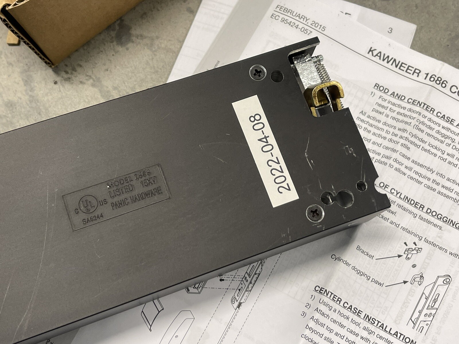 KAWNEER 133621-40 1686 CONCEALED ROD EXIT DEVICE for 3' DOOR LH DARK ...