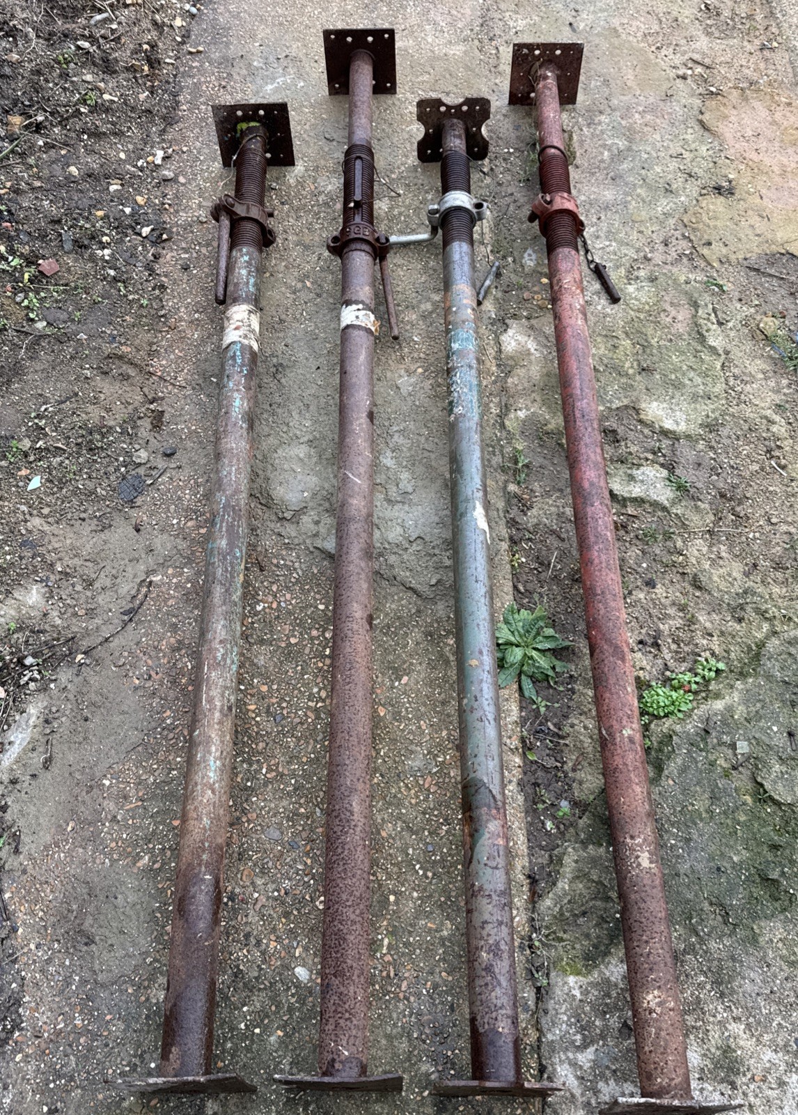 Acrow Props adjustable Steel Size 0, 1.8m x4.Used,Fully working.Job lot ...