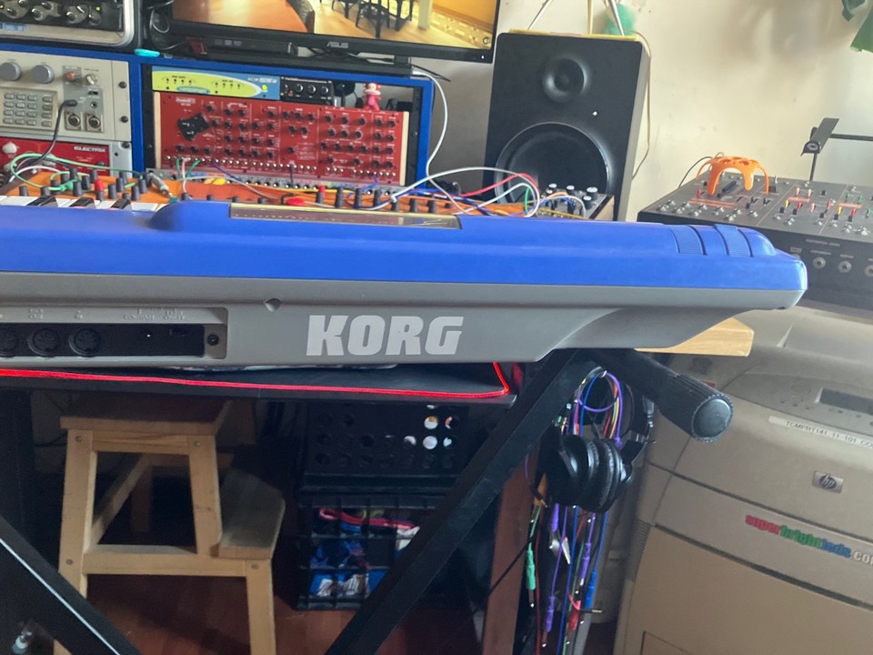 rare BLUE korg 707 49 key fm synthesizer (yamaha dx100 chip) | eBay