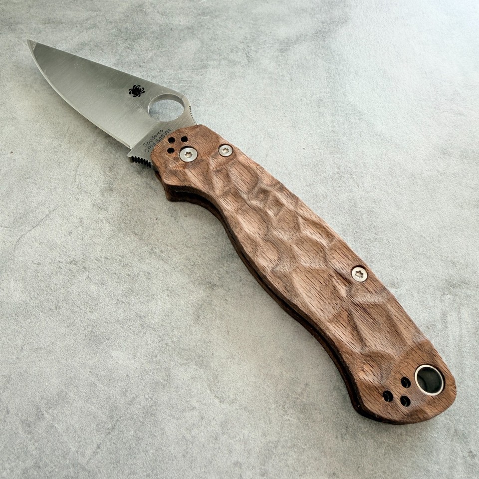 Royalcurl walnut scales for Spyderco Paramilitary 2 | eBay