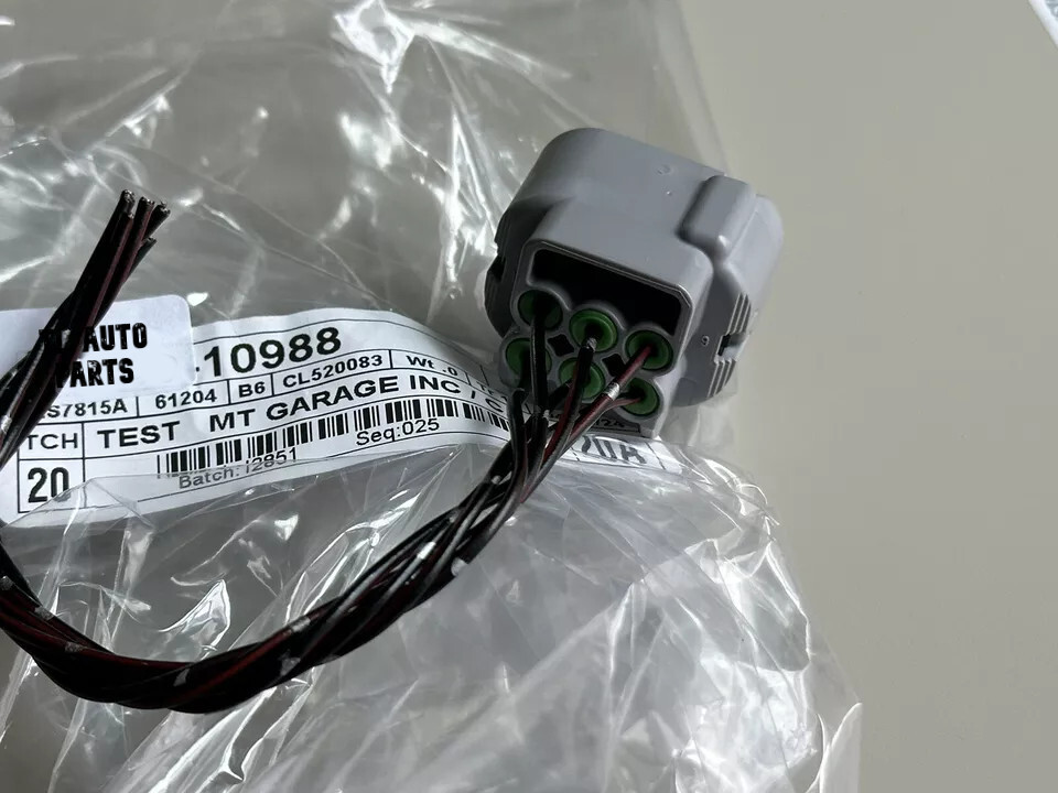 Dodge Ram Tail Light Connectors 6 Pin Car Rear Tail Light Contact Wire ...