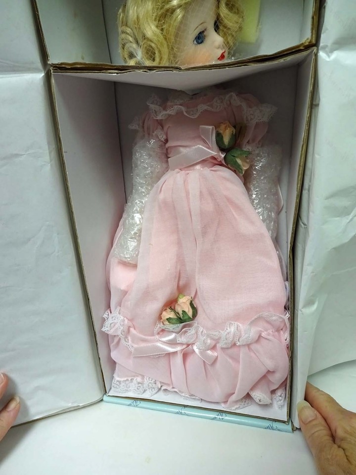 Madame Alexander Princess Margaret Rose NRFB Porcelain Ashton Drake LE ...
